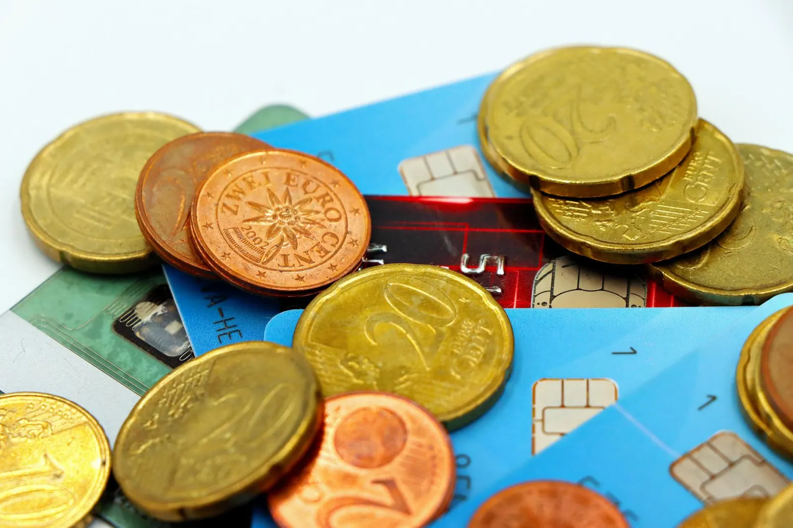 Cash, cards, and ATMs in Japan: practical guide (2026)