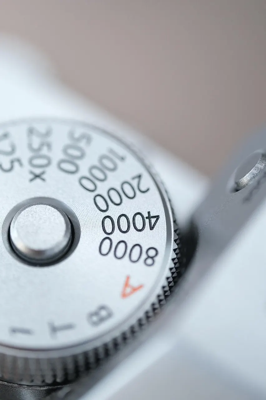 Thrift camera gear in Japan (2026): condition-first buying guide ...